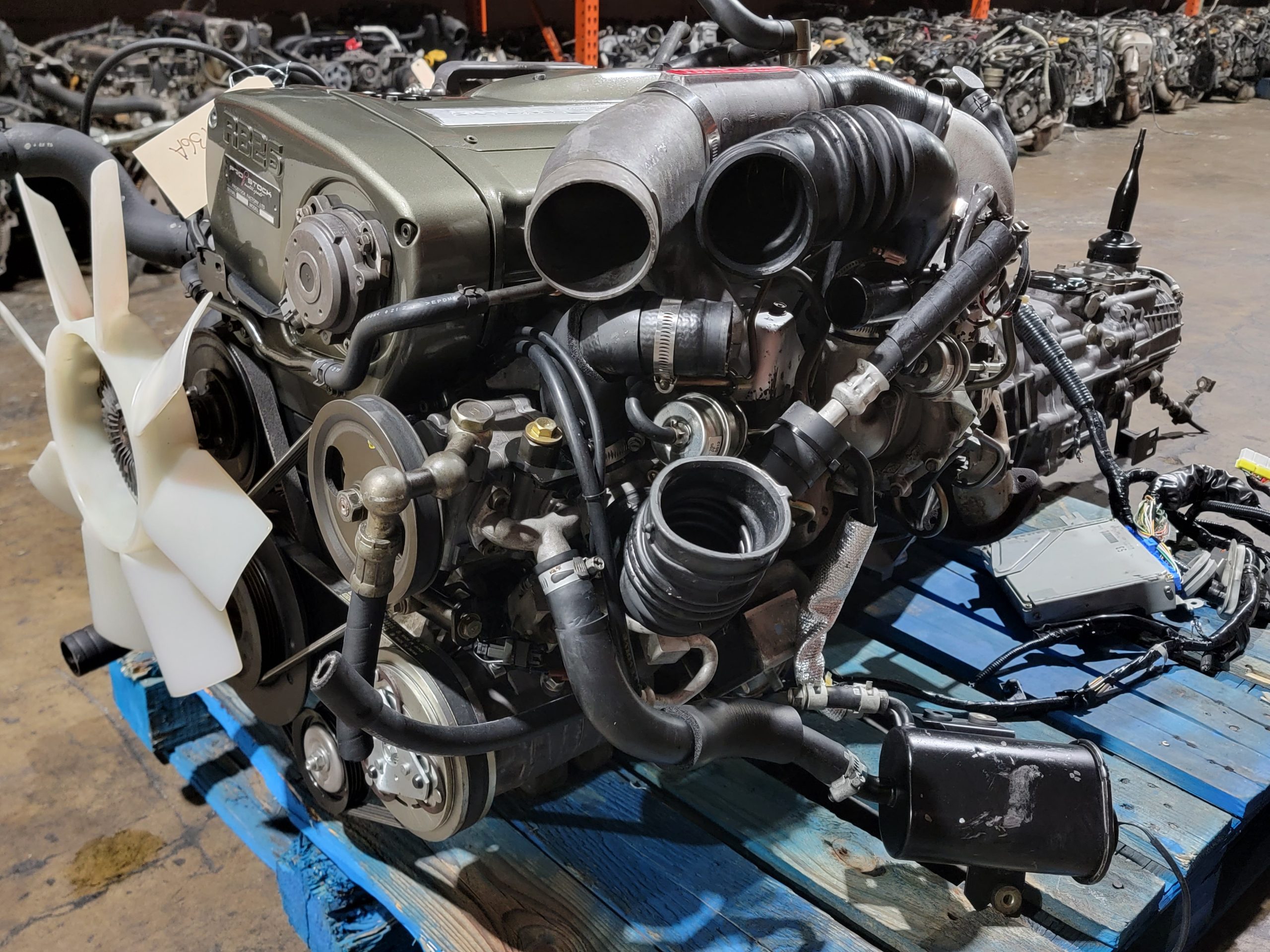 Nissan Skyline R35 Engine