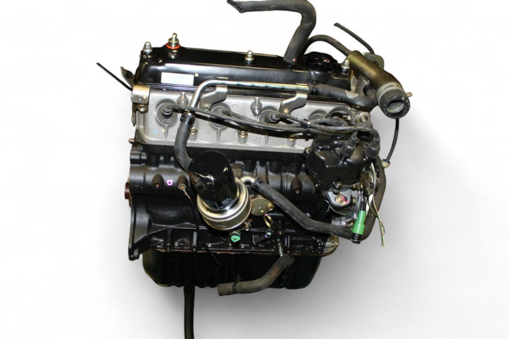 Toyota I4 2.2L OHV 8-Valve Engine JDM 4Y | JDM Engine Depot